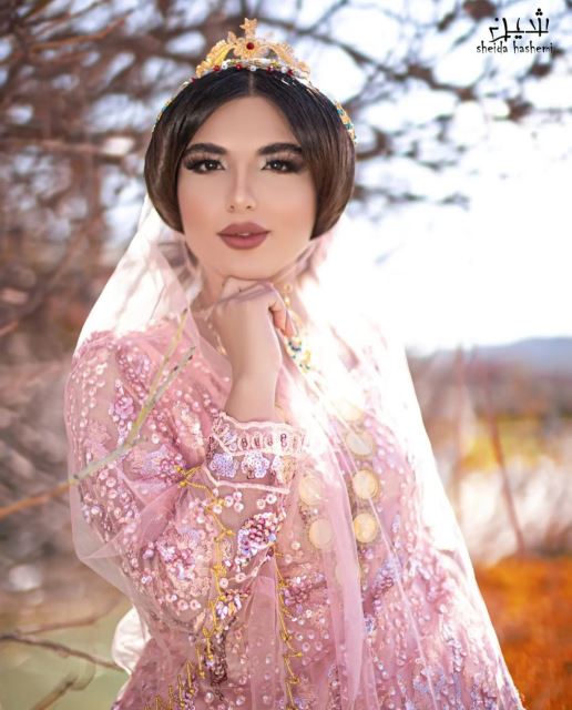 گالری لباس محلی و بدلیجات ایلدخت گچساران ایلدخت